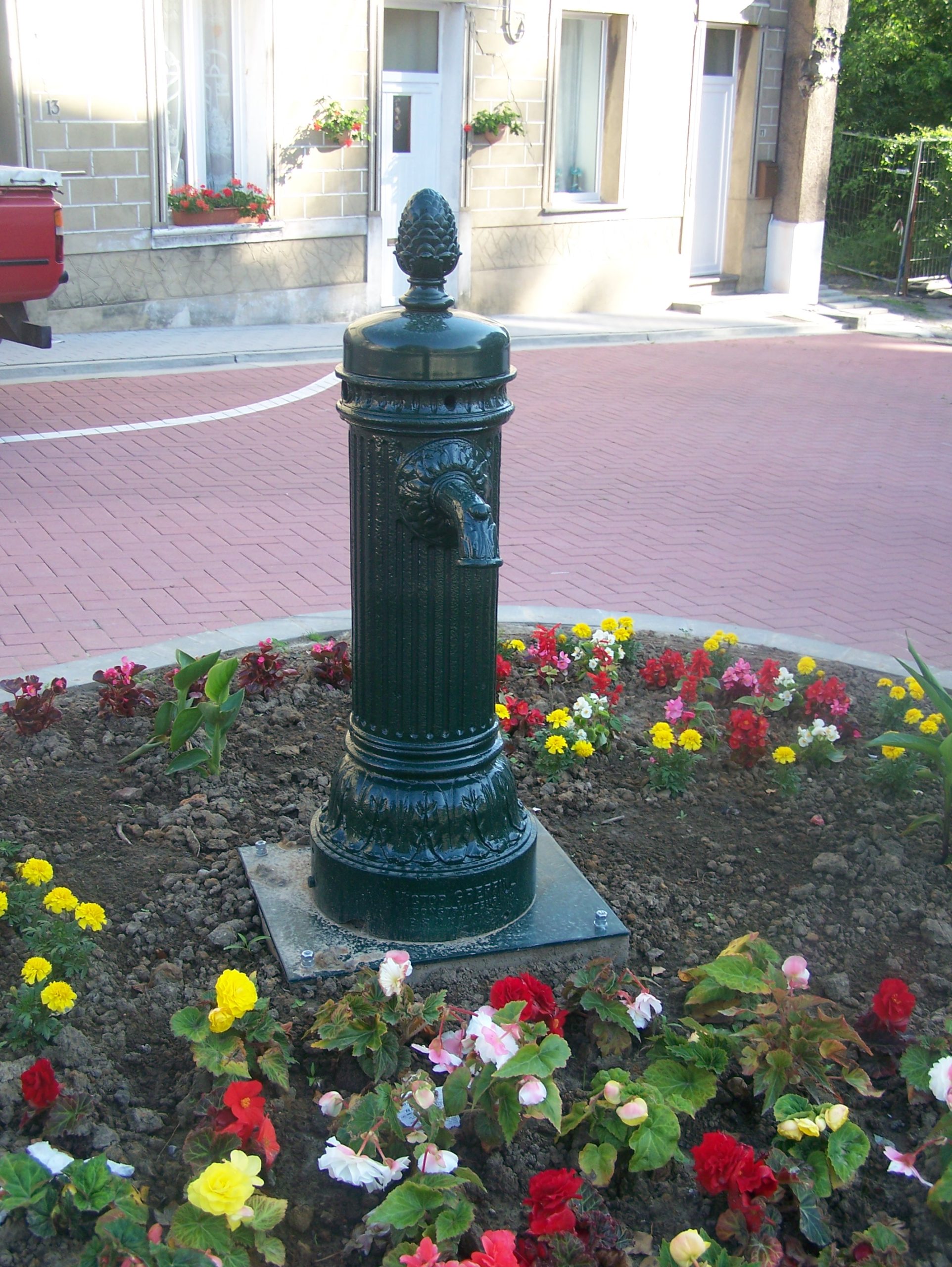 Fauquez - Borne-fontaine - Le musée de l'eau et de la fontaine